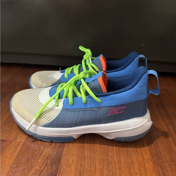 Under Armour | Shoes | Curry 7s Super Soaker Blue Size 3y | Poshmark